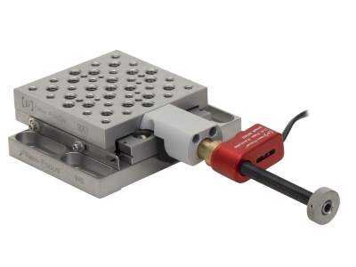 9067-X-P-M Piezo Linear Stage